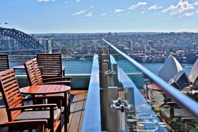 Rooftop Bars in Sydney - Wicked Bucks